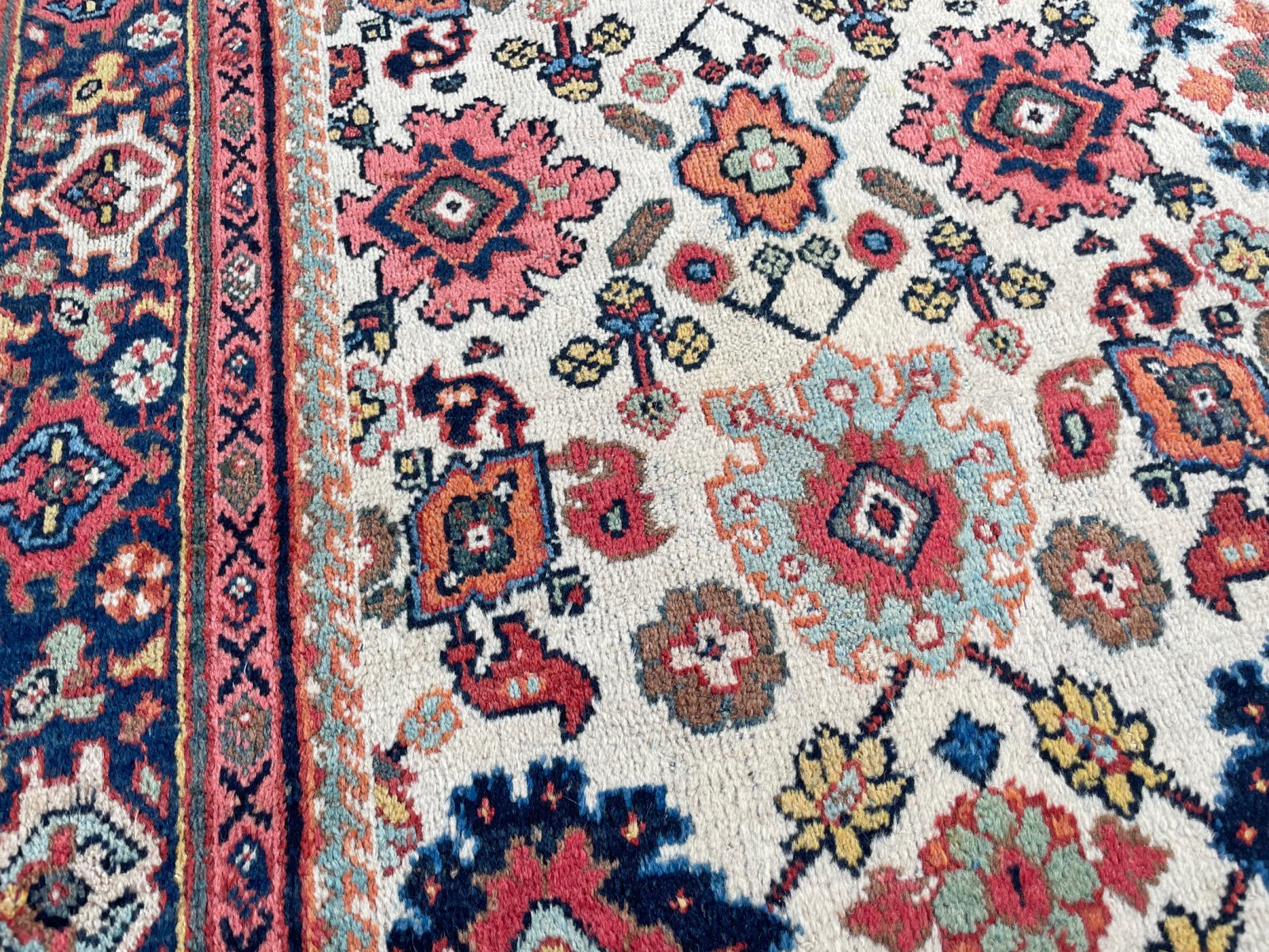 Antique Mahal carpet - Farnham Antique Carpets
